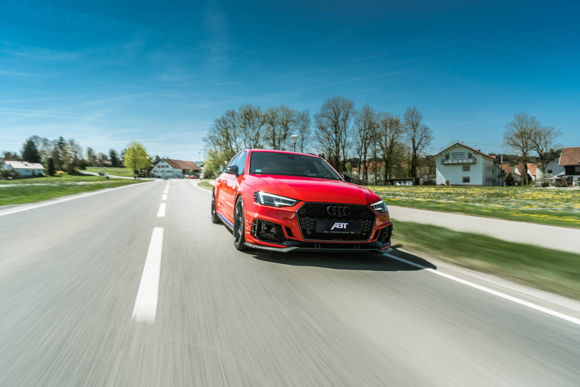 Fahrzeugübergabe RS4-R "1 of 50" - Audi Tuning, VW Tuning, Chiptuning ...